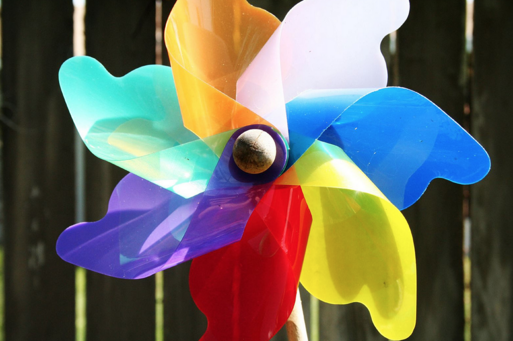 Kites, barnacles and pinwheels | Seattle's Child
