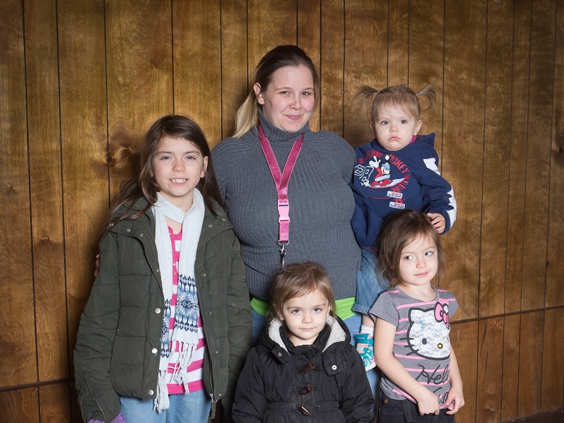 Strengthening Families Washington 2017 Unsung Hero Trisha Bennett ...