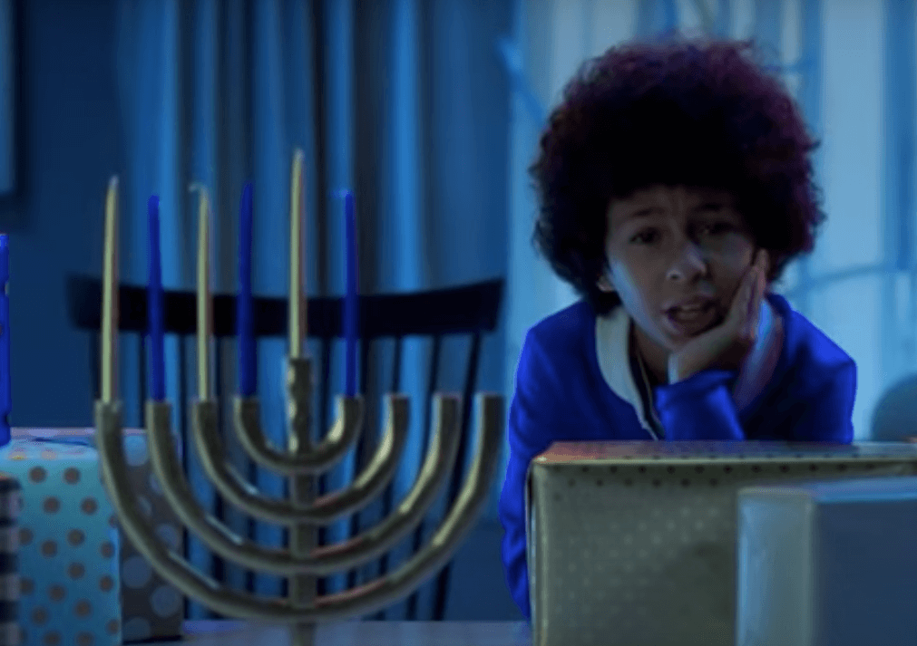 Daveed Diggs wants a 'Puppy for Hanukkah' in catchy song that's perfect for kids | Seattle's Child